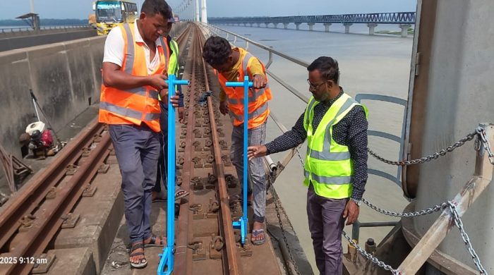 Jamuna Bridge railway tracks being removed