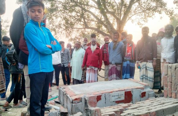 12 endangered himalayan vultures rescued across Bangladesh